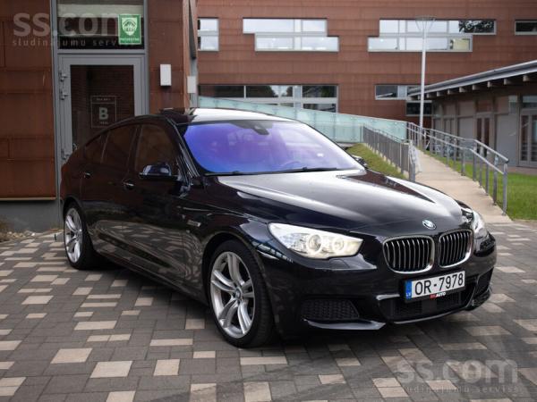 Black BMW 535 2013 in Liepaja, with an engine capacity of 3.00 L and mileage of 302 thousand km for 14500 €, photo 1 on AUTOMOTO.COM.LV
