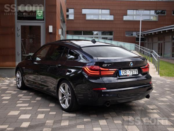 Black BMW 535 2013 in Liepaja, with an engine capacity of 3.00 L and mileage of 302 thousand km for 14500 €, photo 5 on AUTOMOTO.COM.LV