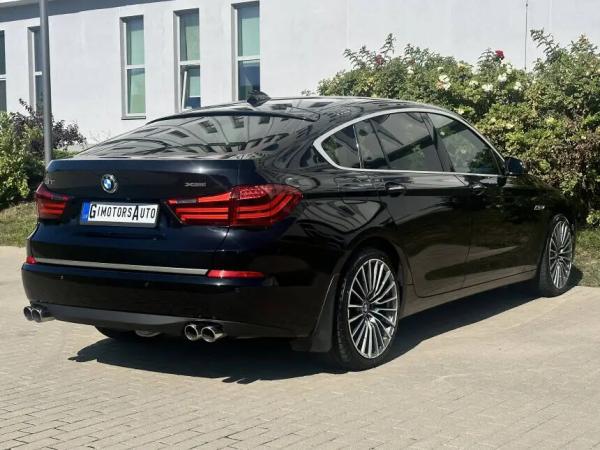 Black BMW 535 2014 in Riga, with an engine capacity of 3.00 L and mileage of 318 thousand km for 14490 €, photo 4 on AUTOMOTO.COM.LV