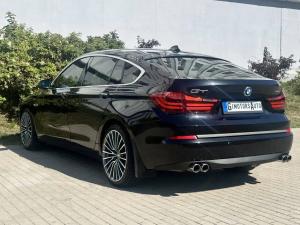 Black BMW 535 2014 in Riga, with an engine capacity of 3.00 L and mileage of 318 thousand km for 14490 €, photo 6 on AUTOMOTO.COM.LV