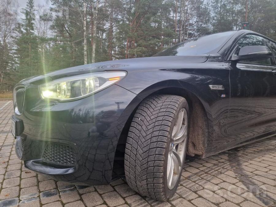 Black BMW 535 2014 in Riga, with an engine capacity of 3.00 L and mileage of 296 thousand km for 17000 €, photo 4 on AUTOMOTO.COM.LV