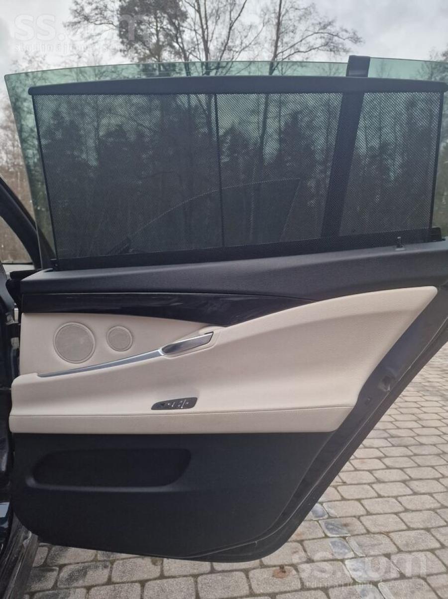 Black BMW 535 2014 in Riga, with an engine capacity of 3.00 L and mileage of 296 thousand km for 17000 €, photo 9 on AUTOMOTO.COM.LV