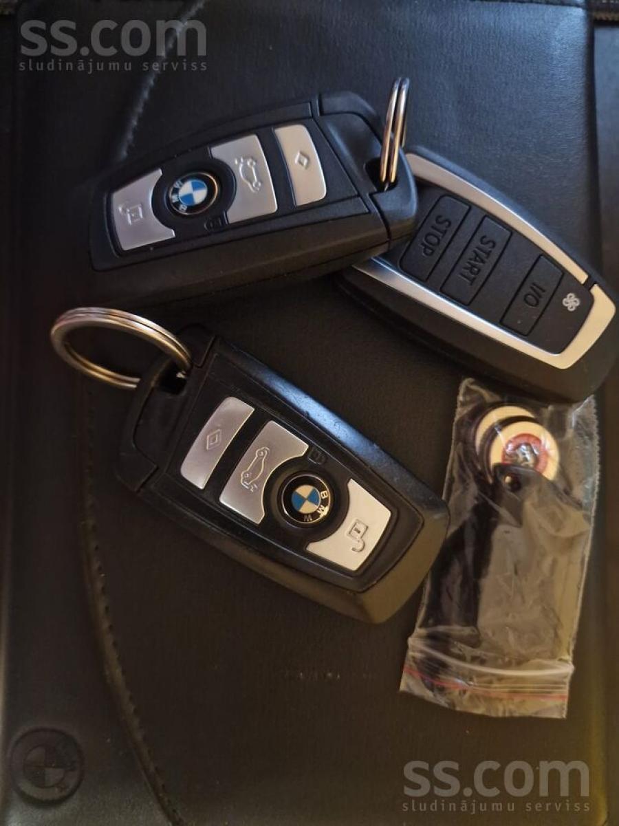 Black BMW 535 2014 in Riga, with an engine capacity of 3.00 L and mileage of 296 thousand km for 17000 €, photo 12 on AUTOMOTO.COM.LV