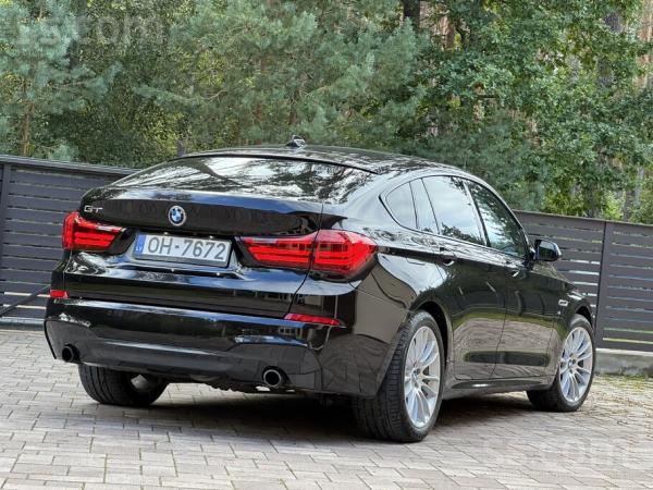 Black BMW 535 2016 in Riga, with an engine capacity of 3.00 L and mileage of 220 thousand km for 17950 €, photo 3 on AUTOMOTO.COM.LV