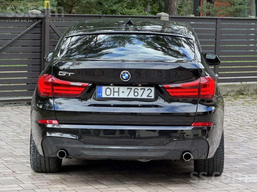Black BMW 535 2016 in Riga, with an engine capacity of 3.00 L and mileage of 220 thousand km for 17950 €, photo 5 on AUTOMOTO.COM.LV