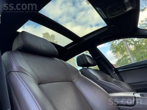 Black BMW 535 2016 in Riga, with an engine capacity of 3.00 L and mileage of 220 thousand km for 17950 €, photo 14 on AUTOMOTO.COM.LV