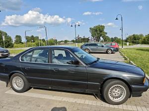Черный БМВ 535 1988 в Даугавпилс, объемом двигателя 3.43 л и пробегом 300 тыс. км за 8500 €, фото 4 на AUTOMOTO.COM.LV