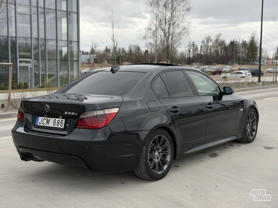 Black BMW 535 2004 in Vilnius, with an engine capacity of 3.00 L and mileage of 430 thousand km for 6200 €, photo 7 on AUTOMOTO.COM.LV