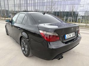 Black BMW 535 2004 in Vilnius, with an engine capacity of 3.00 L and mileage of 430 thousand km for 6200 €, photo 10 on AUTOMOTO.COM.LV
