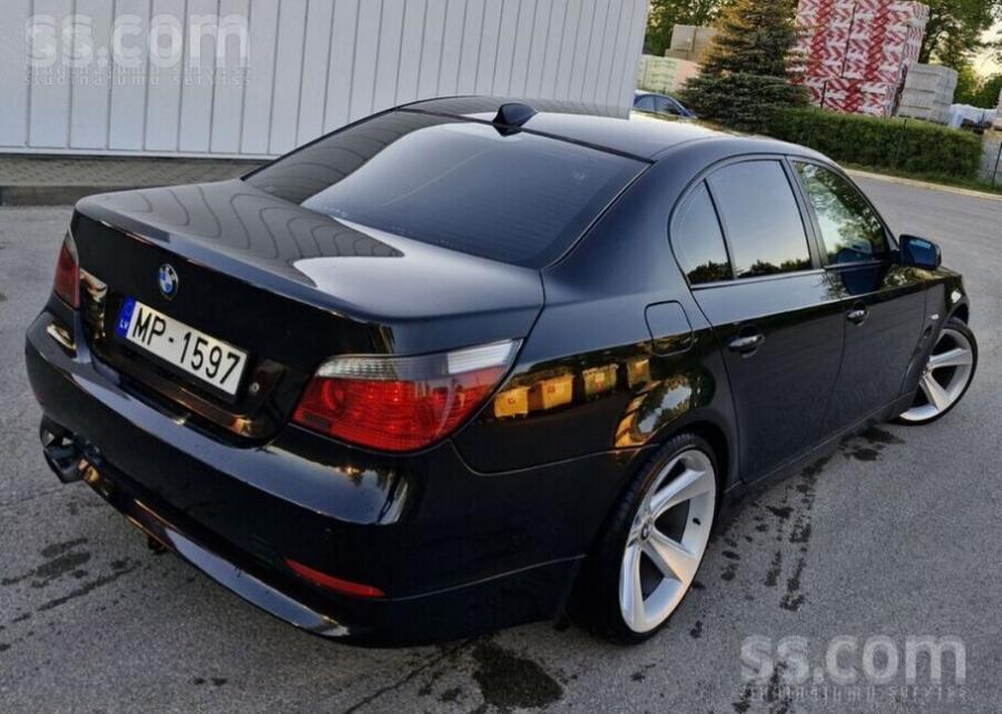 Black BMW 535 2005 in Dobele, with an engine capacity of 3.50 L and mileage of 324 thousand km for 5750 €, photo 2 on AUTOMOTO.COM.LV