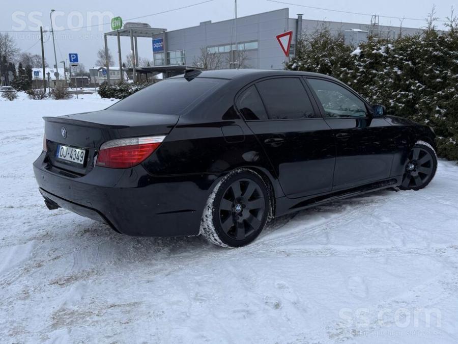 Melns BMW 535 2005 Jelgava, ar dzinēja tilpumu 3.00 L un nobraukumu 0 tūkst. km par 5950 €, foto 2 vietnē AUTOMOTO.COM.LV