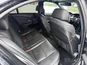 Melns BMW 535 2005 Jelgava, ar dzinēja tilpumu 3.00 L un nobraukumu 0 tūkst. km par 5950 €, foto 15 vietnē AUTOMOTO.COM.LV
