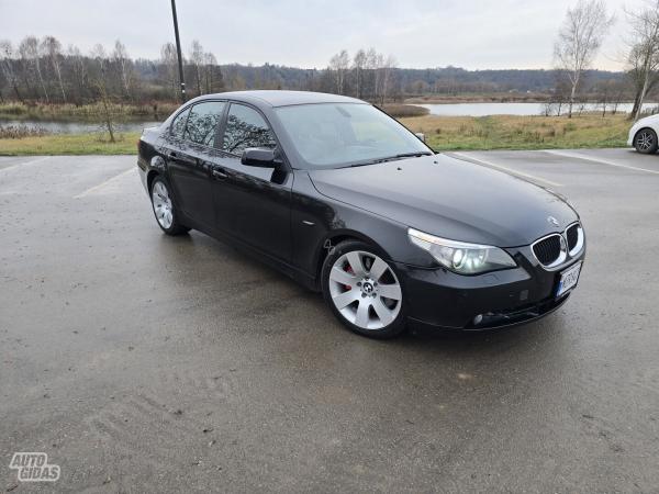 Black BMW 535 2005 in Kaunas, with an engine capacity of 3.50 L and mileage of 474 thousand km for 3500 €, photo 1 on AUTOMOTO.COM.LV