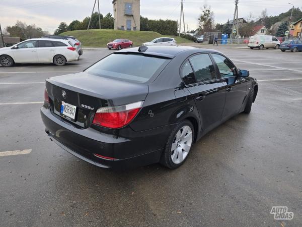 Black BMW 535 2005 in Kaunas, with an engine capacity of 3.50 L and mileage of 474 thousand km for 3500 €, photo 4 on AUTOMOTO.COM.LV