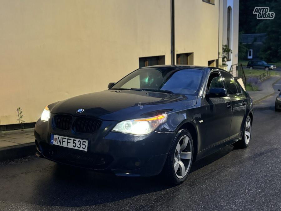 Black BMW 535 2005 in Vilnius, with an engine capacity of 3.00 L and mileage of 386 thousand km for 4555 €, photo 4 on AUTOMOTO.COM.LV