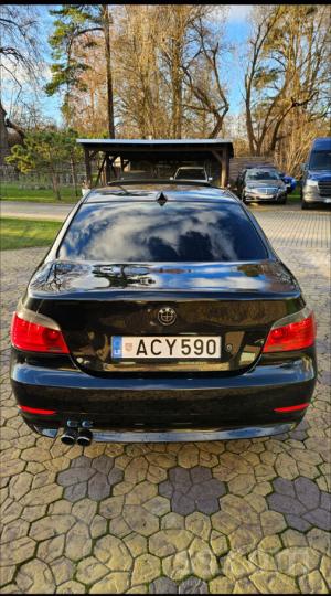 Black BMW 535 2005 in Klaipeda, with an engine capacity of 3.00 L and mileage of 329 thousand km for 5499 €, photo 3 on AUTOMOTO.COM.LV