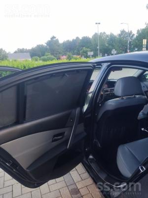 Melns BMW 535 2005 Rīga, ar dzinēja tilpumu 3.00 L un nobraukumu 417 tūkst. km par 4700 €, foto 15 vietnē AUTOMOTO.COM.LV