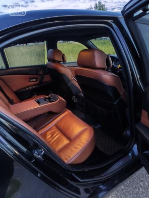 Melns BMW 535 2005 Kauņa, ar dzinēja tilpumu 3.00 L un nobraukumu 470 tūkst. km par 4100 €, foto 8 vietnē AUTOMOTO.COM.LV