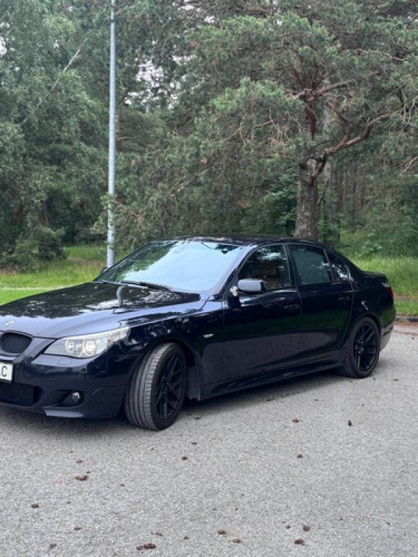 Black BMW 535 2005 in Tallinn, with an engine capacity of 0.00 L and mileage of 0 thousand km for 7700 €, photo 4 on AUTOMOTO.COM.LV