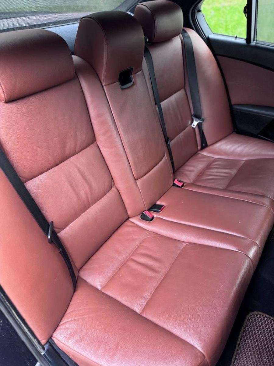 Melns BMW 535 2005 Tallina, ar dzinēja tilpumu 0.00 L un nobraukumu 0 tūkst. km par 7700 €, foto 24 vietnē AUTOMOTO.COM.LV