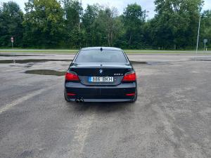 Black BMW 535 2005 in Parnu, with an engine capacity of 3.00 L and mileage of 457 thousand km for 4000 €, photo 4 on AUTOMOTO.COM.LV