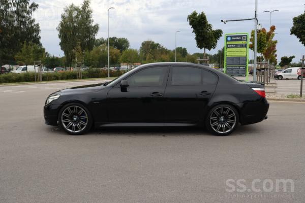 Melns BMW 535 2005 Rīga, ar dzinēja tilpumu 3.00 L un nobraukumu 0 tūkst. km par 4790 €, foto 6 vietnē AUTOMOTO.COM.LV