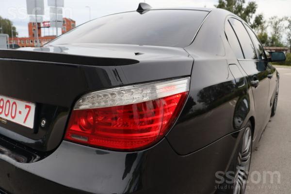 Melns BMW 535 2005 Rīga, ar dzinēja tilpumu 3.00 L un nobraukumu 0 tūkst. km par 4790 €, foto 9 vietnē AUTOMOTO.COM.LV