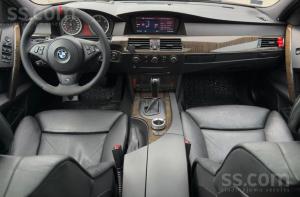 Black BMW 535 2006 in Riga, with an engine capacity of 3.00 L and mileage of 371 thousand km for 7500 €, photo 15 on AUTOMOTO.COM.LV