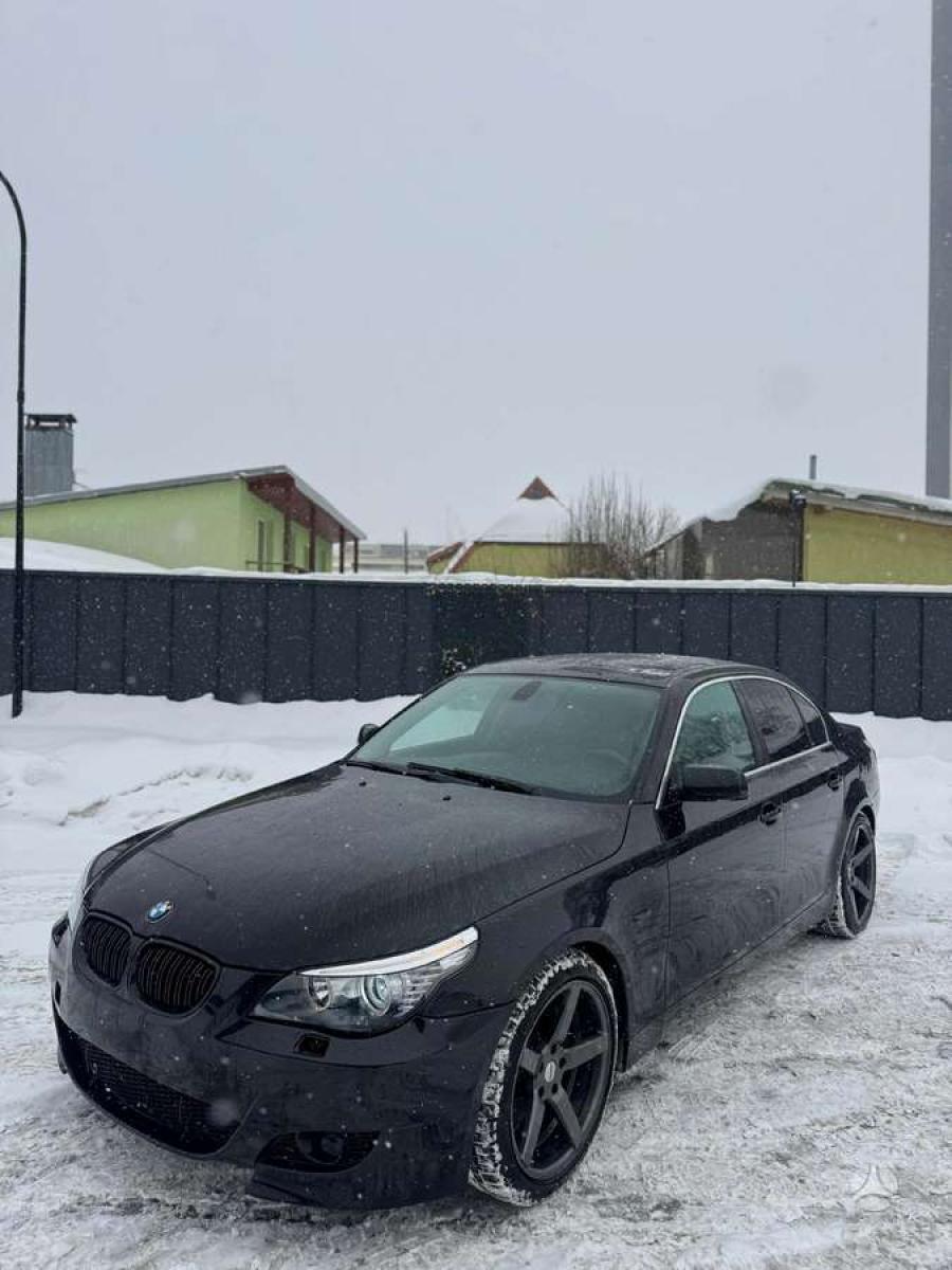 Melns BMW 535 2006 Klaipėda, ar dzinēja tilpumu 3.50 L un nobraukumu 450 tūkst. km par 4000 €, foto 2 vietnē AUTOMOTO.COM.LV