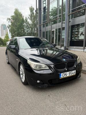 Black BMW 535 2006 in Riga, with an engine capacity of 3.00 L and mileage of 0 thousand km for 5500 €, photo 3 on AUTOMOTO.COM.LV