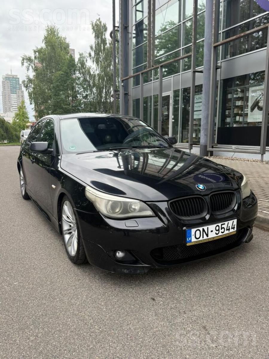 Black BMW 535 2006 in Riga, with an engine capacity of 3.00 L and mileage of 0 thousand km for 5500 €, photo 3 on AUTOMOTO.COM.LV