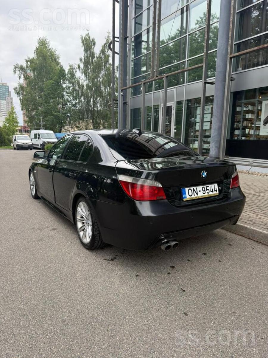 Black BMW 535 2006 in Riga, with an engine capacity of 3.00 L and mileage of 0 thousand km for 5500 €, photo 5 on AUTOMOTO.COM.LV