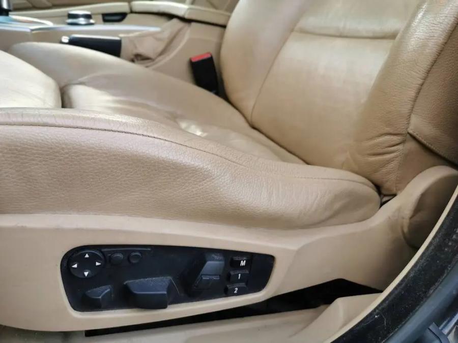 Black BMW 535 2007 in Kuldiga, with an engine capacity of 3.00 L and mileage of 452 thousand km for 4700 €, photo 12 on AUTOMOTO.COM.LV