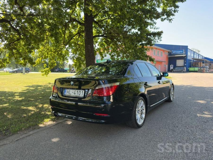 Black BMW 535 2007 in Riga, with an engine capacity of 3.00 L and mileage of 335 thousand km for 6000 €, photo 8 on AUTOMOTO.COM.LV