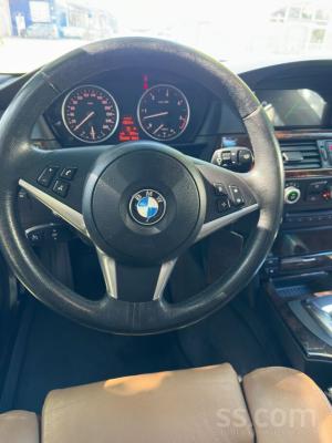 Black BMW 535 2007 in Riga, with an engine capacity of 3.00 L and mileage of 335 thousand km for 6000 €, photo 18 on AUTOMOTO.COM.LV