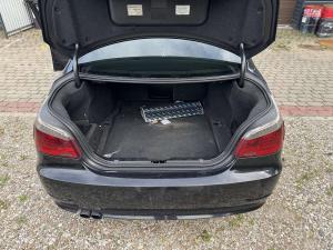 Black BMW 535 2007 in Alytus, with an engine capacity of 3.00 L and mileage of 405 thousand km for 3350 €, photo 6 on AUTOMOTO.COM.LV