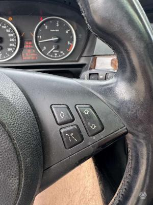 Black BMW 535 2007 in Alytus, with an engine capacity of 3.00 L and mileage of 405 thousand km for 3350 €, photo 18 on AUTOMOTO.COM.LV