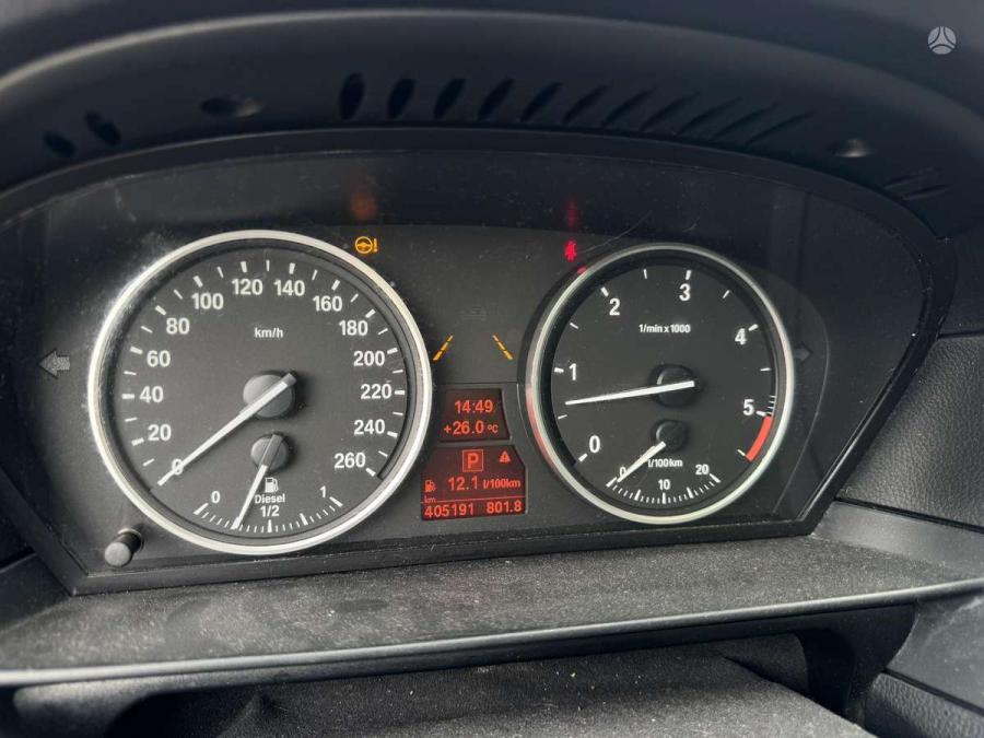 Black BMW 535 2007 in Alytus, with an engine capacity of 3.00 L and mileage of 405 thousand km for 3350 €, photo 31 on AUTOMOTO.COM.LV