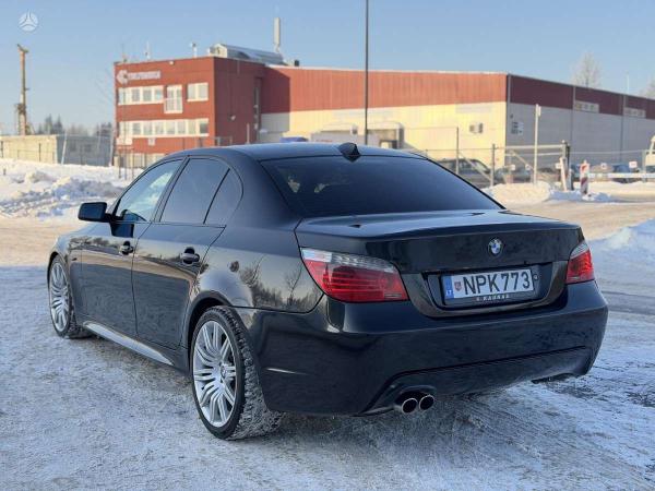 Melns BMW 535 2008 Viļņa, ar dzinēja tilpumu 3.00 L un nobraukumu 350 tūkst. km par 7350 €, foto 7 vietnē AUTOMOTO.COM.LV