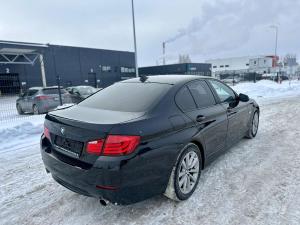 Melns BMW 535 2010 Šauļi, ar dzinēja tilpumu 2.99 L un nobraukumu 245 tūkst. km par 10400 €, foto 7 vietnē AUTOMOTO.COM.LV
