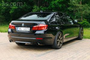 Black BMW 535 2010 in Riga, with an engine capacity of 3.00 L and mileage of 280 thousand km for 12000 €, photo 7 on AUTOMOTO.COM.LV
