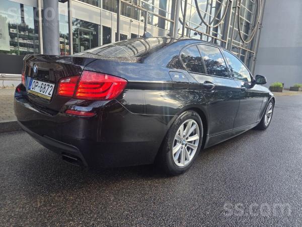 Black BMW 535 2010 in Riga, with an engine capacity of 3.00 L and mileage of 0 thousand km for 10500 €, photo 4 on AUTOMOTO.COM.LV
