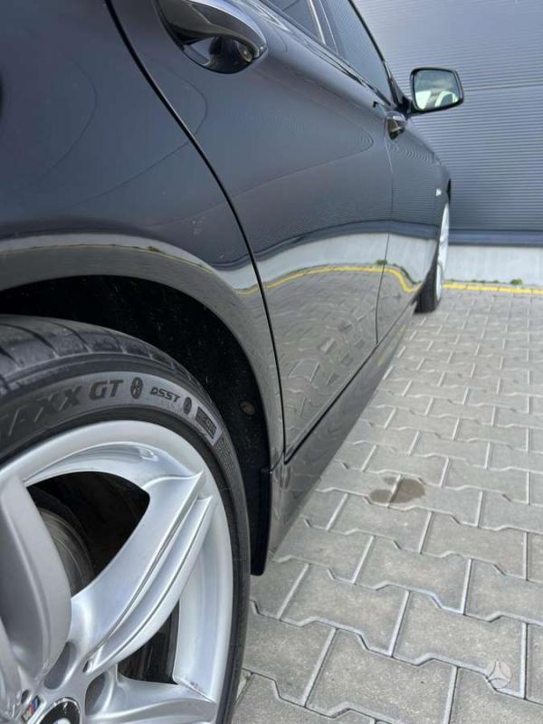 Black BMW 535 2010 in Vilnius, with an engine capacity of 2.99 L and mileage of 314 thousand km for 11000 €, photo 11 on AUTOMOTO.COM.LV