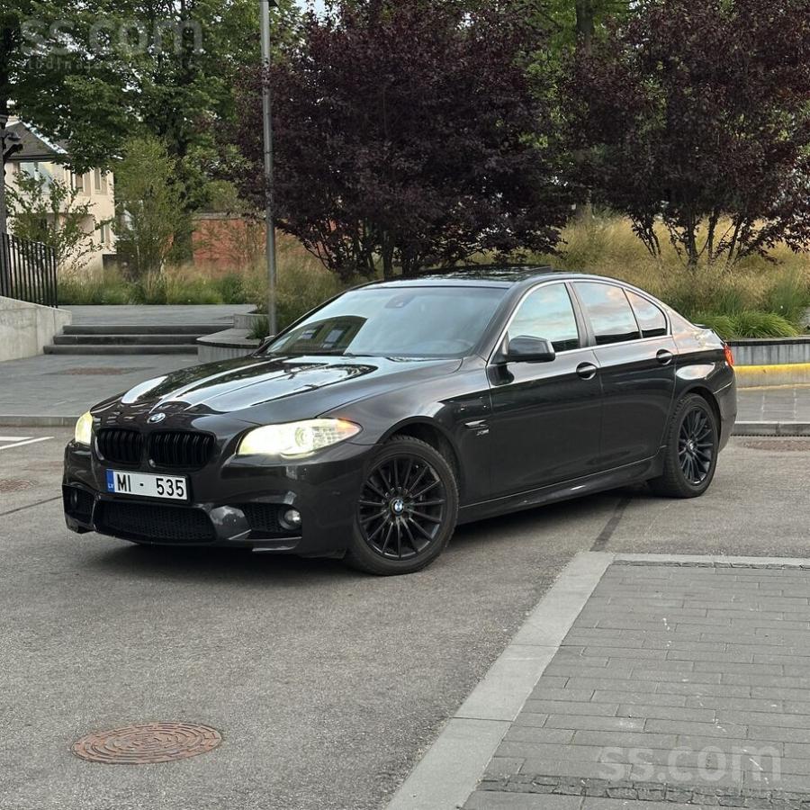 Black BMW 535 2011 in Riga, with an engine capacity of 3.00 L and mileage of 229 thousand km for 8700 €, photo 24 on AUTOMOTO.COM.LV