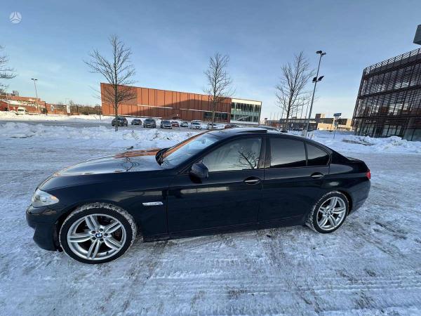 Melns BMW 535 2011 Klaipėda, ar dzinēja tilpumu 2.98 L un nobraukumu 300 tūkst. km par 6999 €, foto 7 vietnē AUTOMOTO.COM.LV