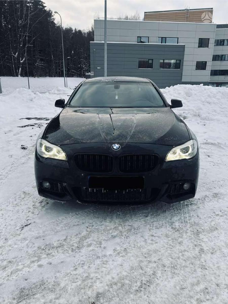 Black BMW 535 2011 in Vilnius, with an engine capacity of 2.98 L and mileage of 265 thousand km for 10200 €, photo 2 on AUTOMOTO.COM.LV