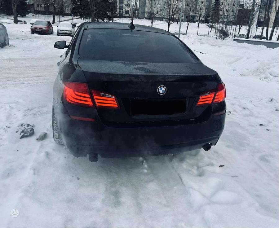 Black BMW 535 2011 in Vilnius, with an engine capacity of 2.98 L and mileage of 265 thousand km for 10200 €, photo 7 on AUTOMOTO.COM.LV