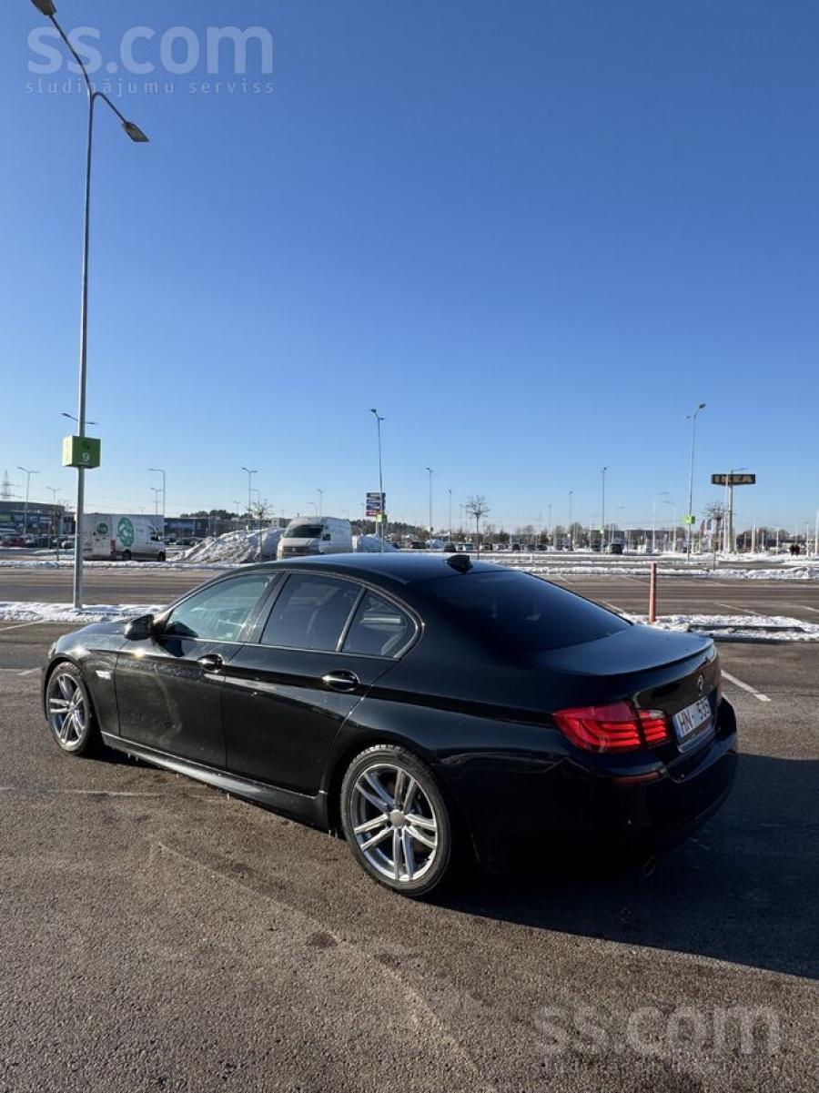 Black BMW 535 2011 in Riga, with an engine capacity of 3.00 L and mileage of 270 thousand km for 14000 €, photo 6 on AUTOMOTO.COM.LV