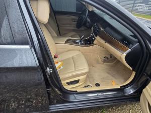 Melns BMW 535 2011 Gargždai, ar dzinēja tilpumu 3.00 L un nobraukumu 200 tūkst. km par 1499 €, foto 3 vietnē AUTOMOTO.COM.LV