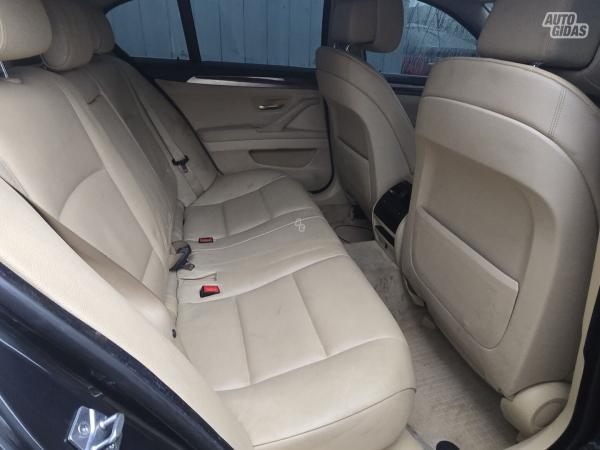 Black BMW 535 2011 in Gargzdai, with an engine capacity of 3.00 L and mileage of 200 thousand km for 1499 €, photo 3 on AUTOMOTO.COM.LV